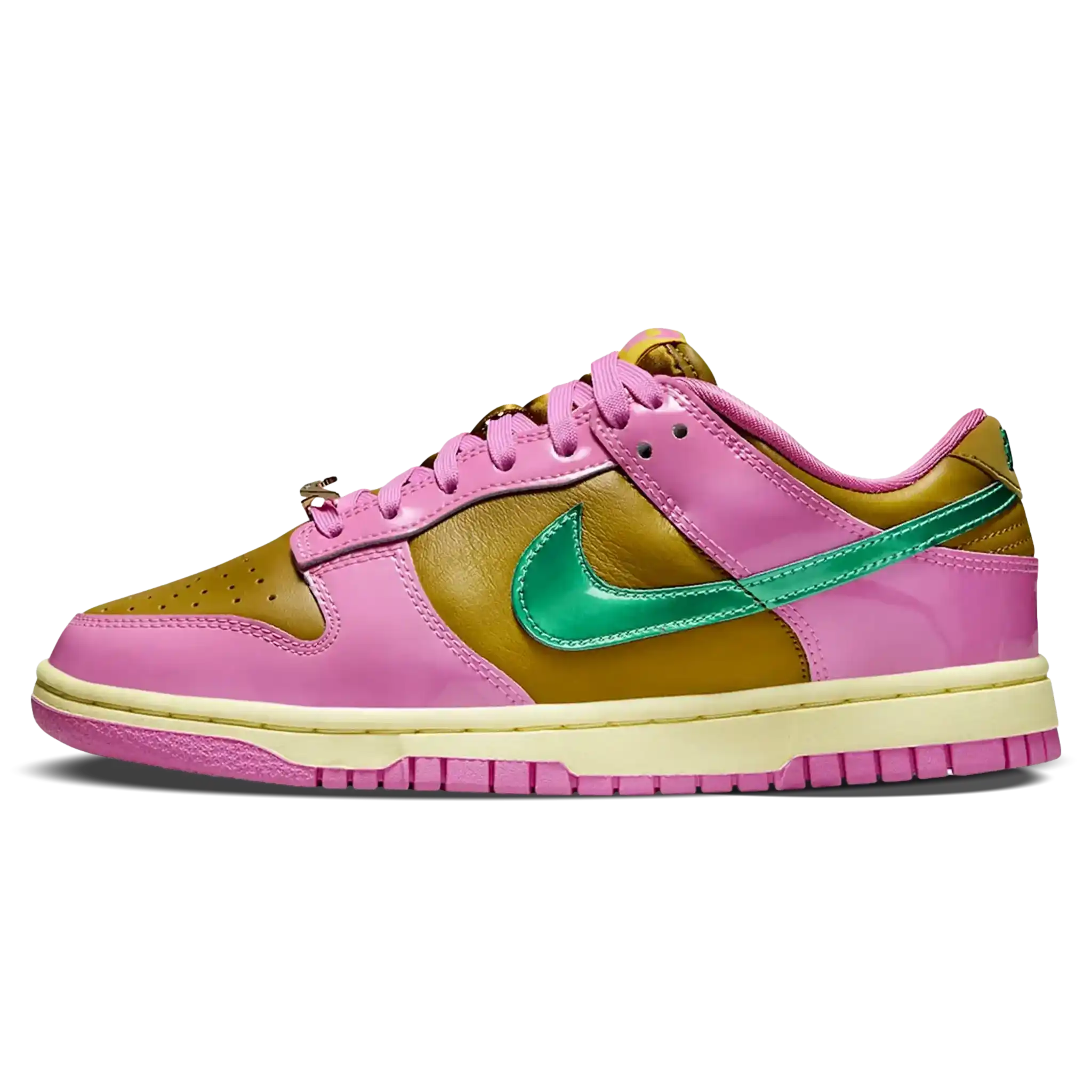 Tênis Nike Dunk Low Feminino x Parris Goebel "Playful Pink" Rosa